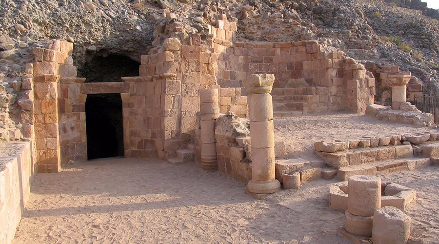 Jordan Islamic Tour for 8-Day: Amman, Petra, Companions' Tombs & More ...